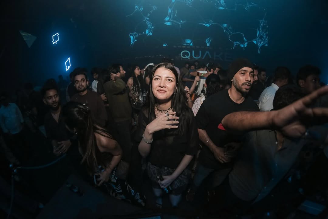 Best Night Club in Hyderabad | Night Life in Hyderabad | Quake Arena